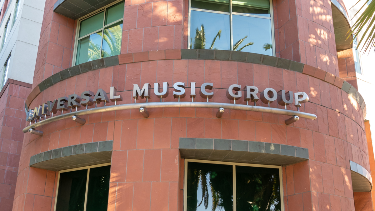 Universal Music announces alliance with Tidal to shake up the streaming ...