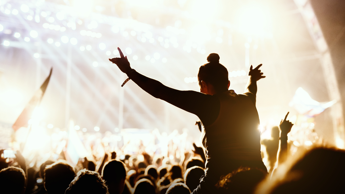 Anti-touting campaign hails EU Digital Services Act going into effect ...